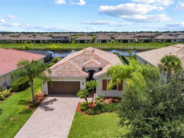 3357 Hampton Blvd, Alva, FL 33920