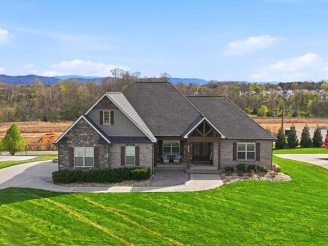 3359 Old Plantation Way, Maryville, TN 37804