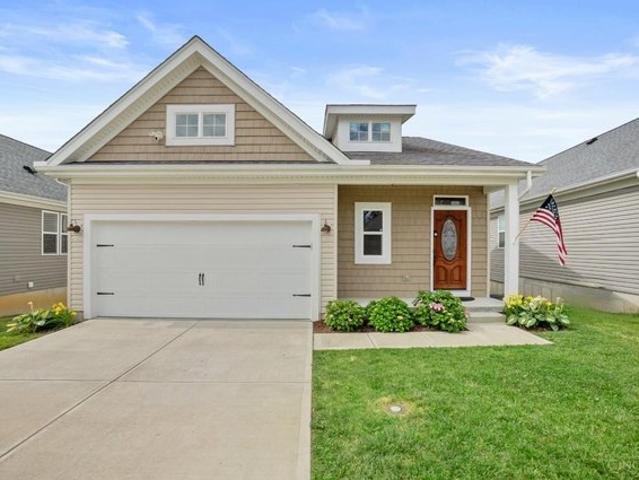 3359 Forestview Dr, Green Township, OH 45211