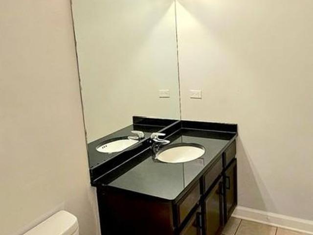3359 S. Ashland 3 Bedroom Apartment for Rent at 3359 S Ashland Ave, Chicago, IL 60608 McKinley Park