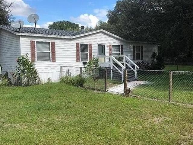 33505 Tammy Ln, Zephyrhills, FL 33543