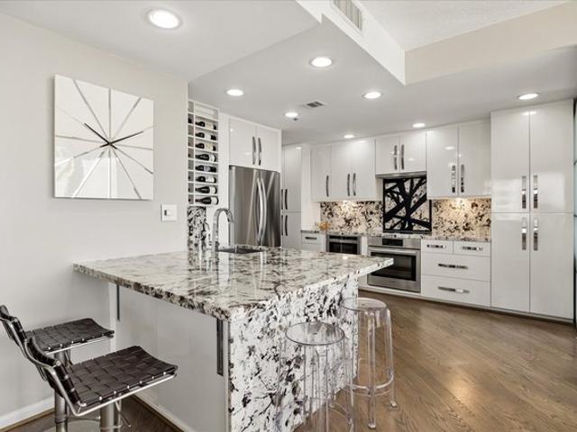 3350 McCue Rd Apt 1101, Houston, TX 77056