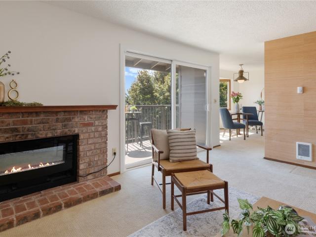 3350 Narrows View Lane NE # 203