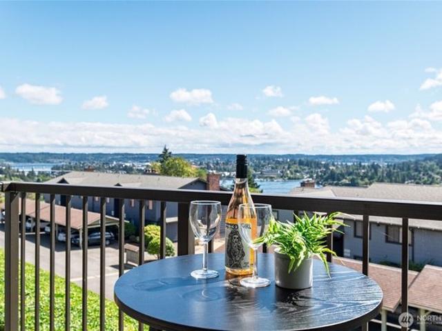3350 Narrows View Ln NE Unit 203, Bremerton, WA 98310