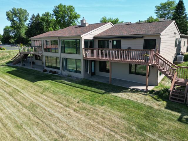 3350 Bayside Ct