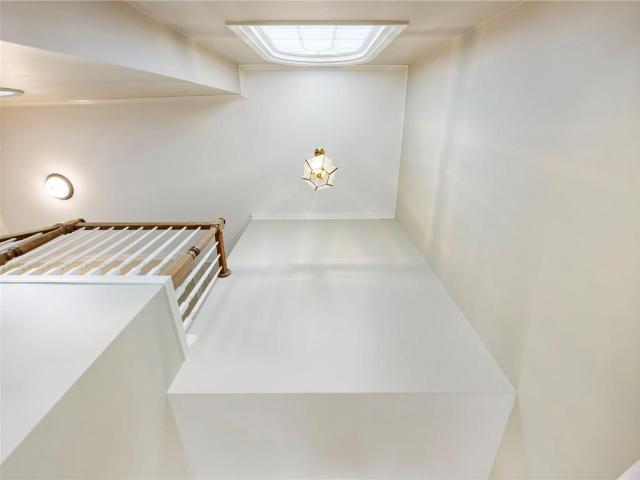 3350 Bluff Oak Court