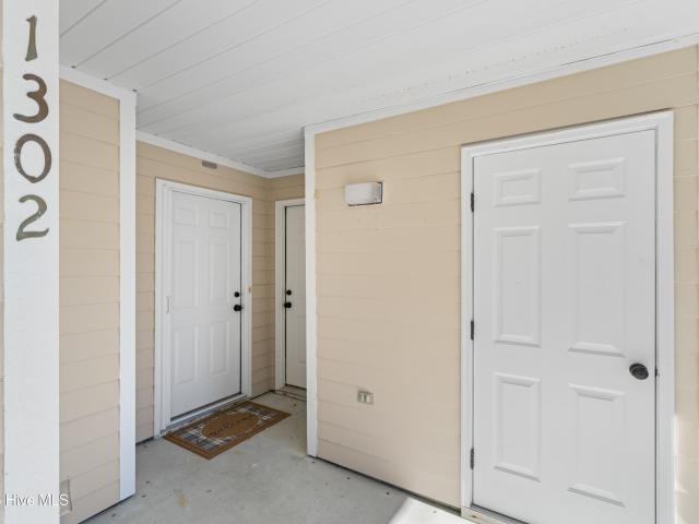 3350 Club Villas Drive # 1302