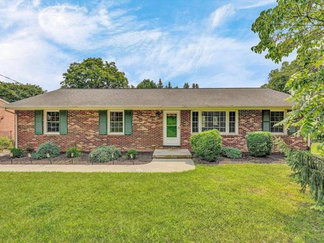 3350 Kenwick Trl, Roanoke, VA 24018