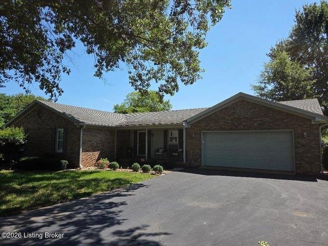 3350 Lake Shore Dr, Bowling Green, KY 42104