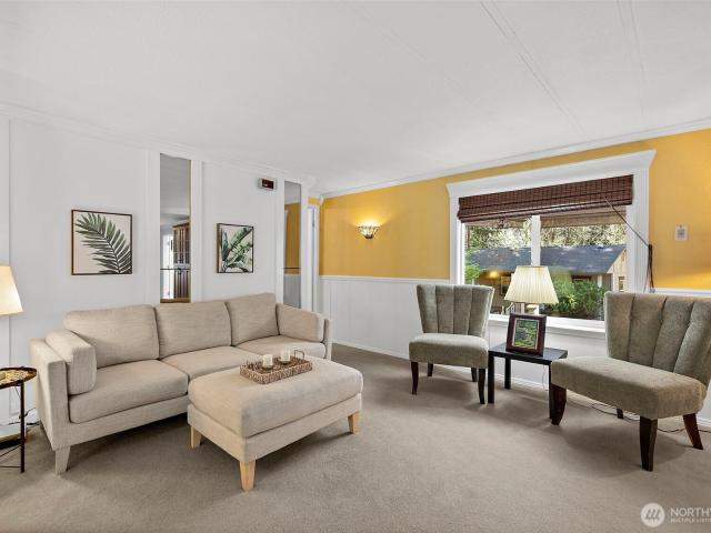 3350 rd Avenue SW