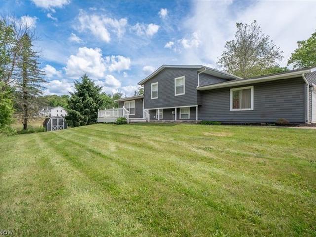 3350 Roanoke St NW, Massillon, OH 44646