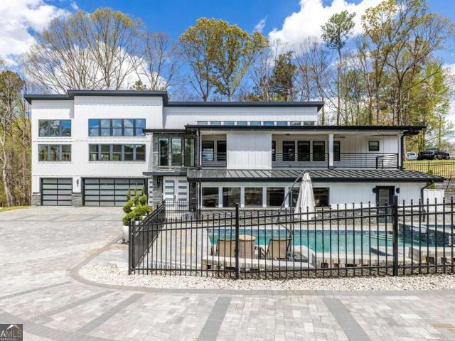 3350 Wildwood Road