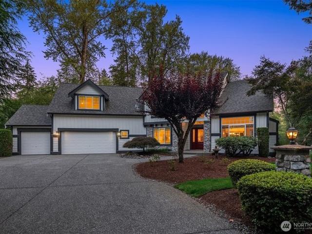 33513 NE 122nd St, Carnation, WA 98014