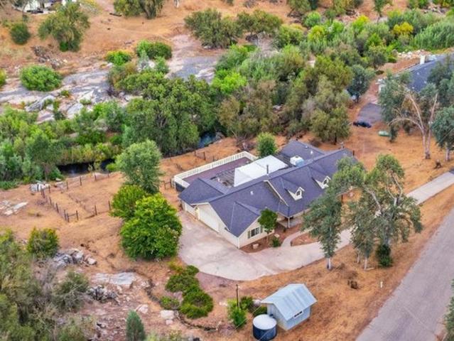 33515 River Knolls Ln, Coarsegold, CA 93614