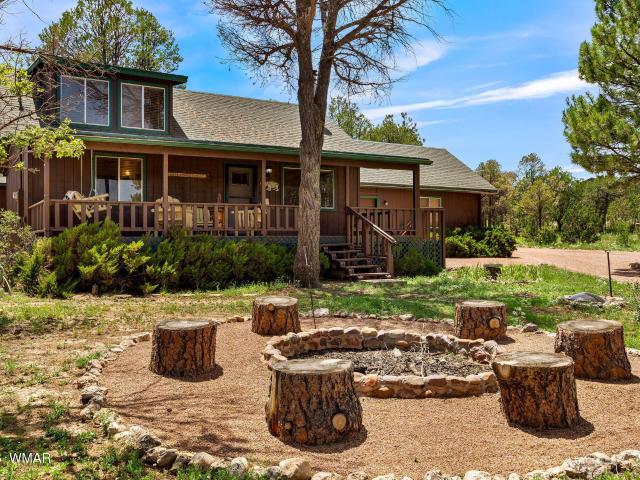 3351 Apache Drive