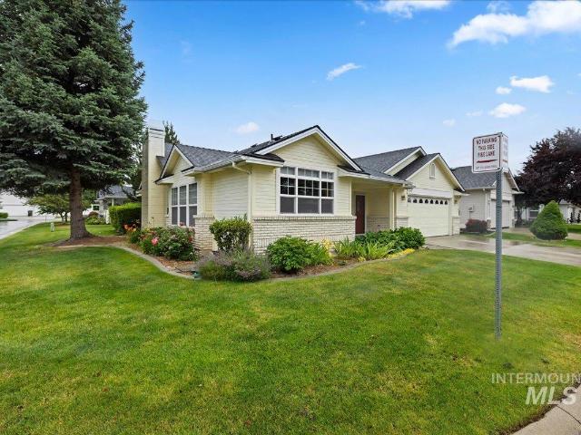 3351 W Monessen Lane