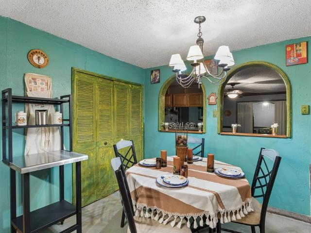 3352 Buckingham Lane