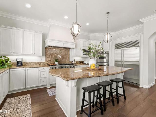 3352 Essex Junction Court