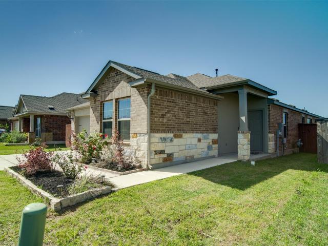 3352 Lauren Nicole Ln