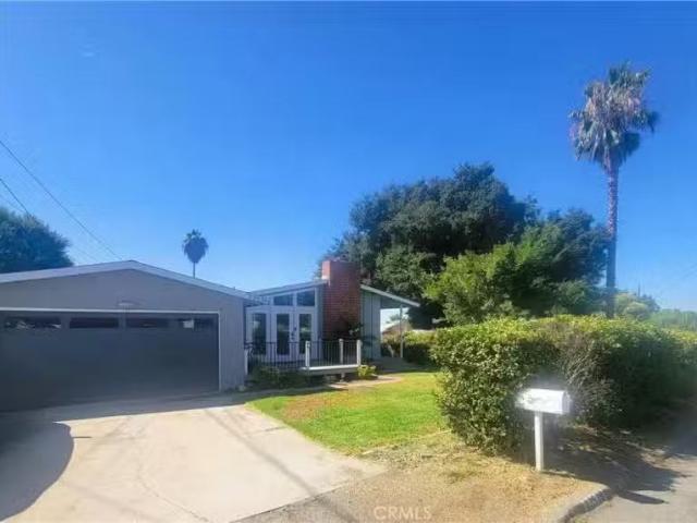 33539 COLORADO ST, YUCAIPA, CA 92399 Single Family Residence F.