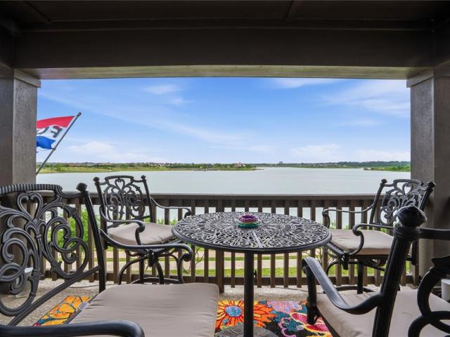 3353 Morning Dove Ln, Arlington, TX 76005 | MLS #21232 | Compass