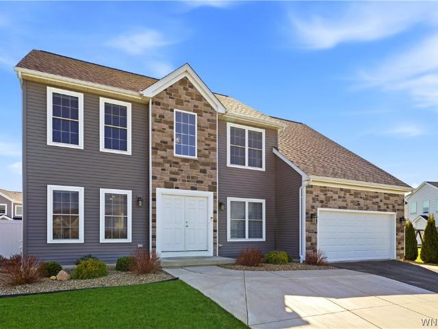 3353 Cedar Valley