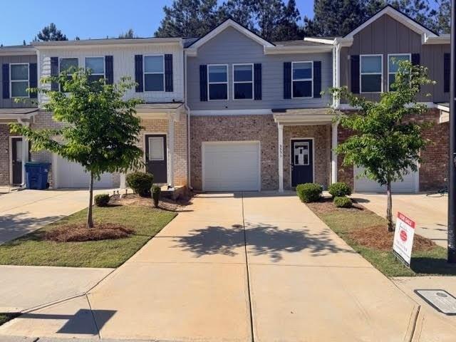 3353 Sable Elm Ct, Atlanta, GA 30349