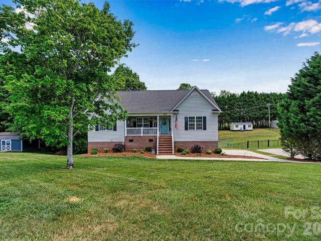 3353 48th Avenue Lane NE