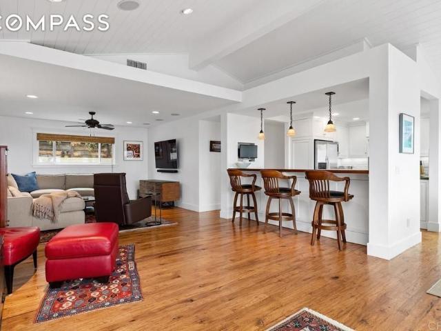 335 10th St, Del Mar, CA