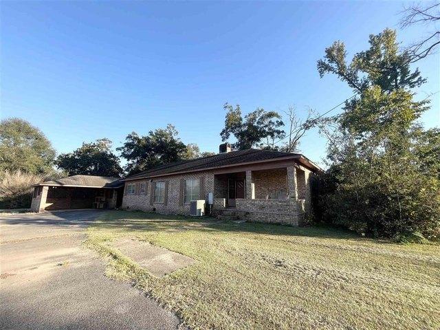 335 Cole Rd, Kinder, LA 70648