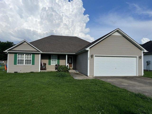 335 Cedar Hollow Dr, Bowling Green, KY 42101