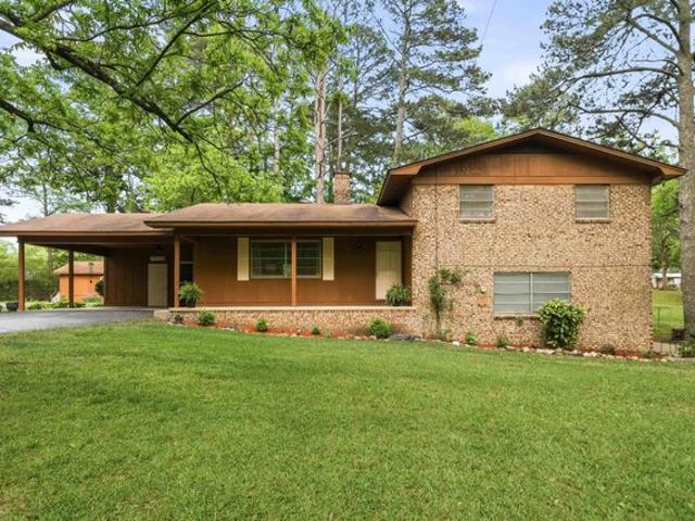 335 Cimmaron St, Hot Springs, AR 71913