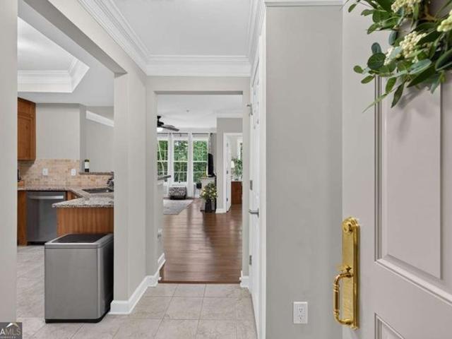 335 Ashford Cir, Atlanta, GA 30338