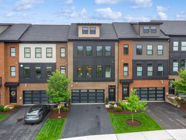335 Azalea Dr, Venetia, PA 15367 | MLS #1751 | Compass