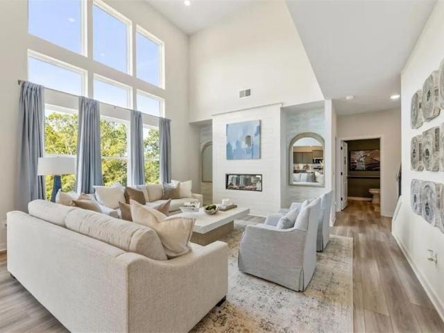 335 Bailiwick Lane
