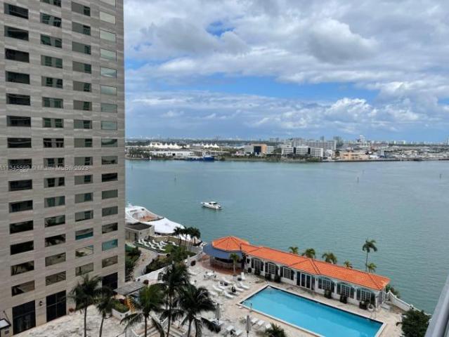 335 Biscayne Blvd S #1602, Miami, FL 33131