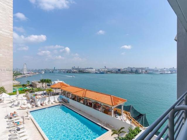 335 Biscayne Blvd S #1010, Miami, FL 33131