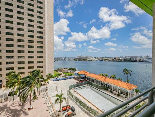 335 Biscayne Blvd S #1108, Miami, FL 33131