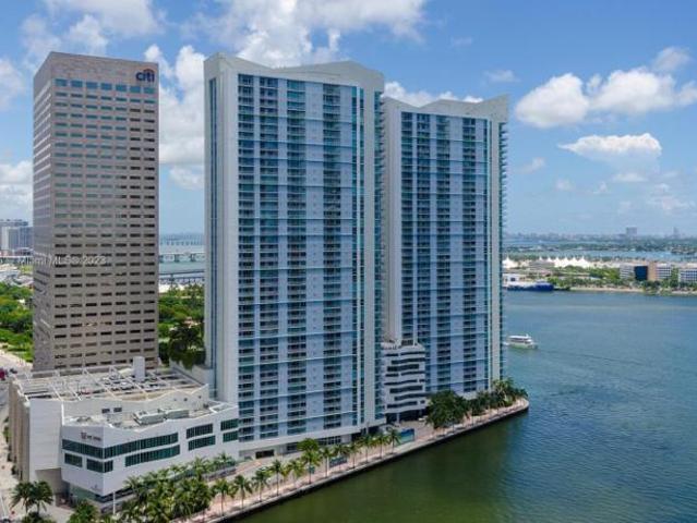 335 Biscayne Blvd S #3002, Miami, FL 33131