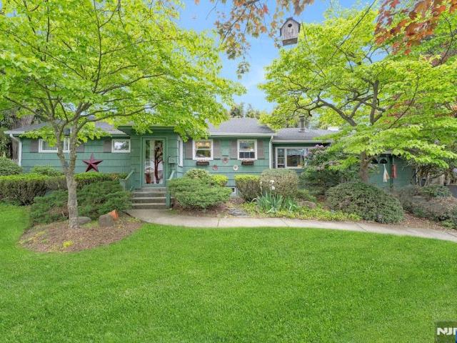 335 Bradley Avenue