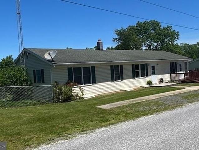 335 Gameland Rd, Newville, PA 17241