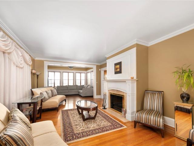 335 Doyle Avenue