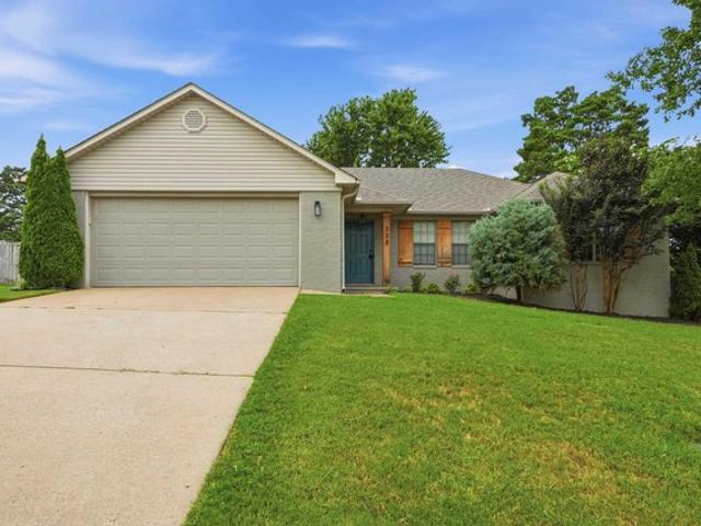 335 Dabney Ct, Conway, AR 72034