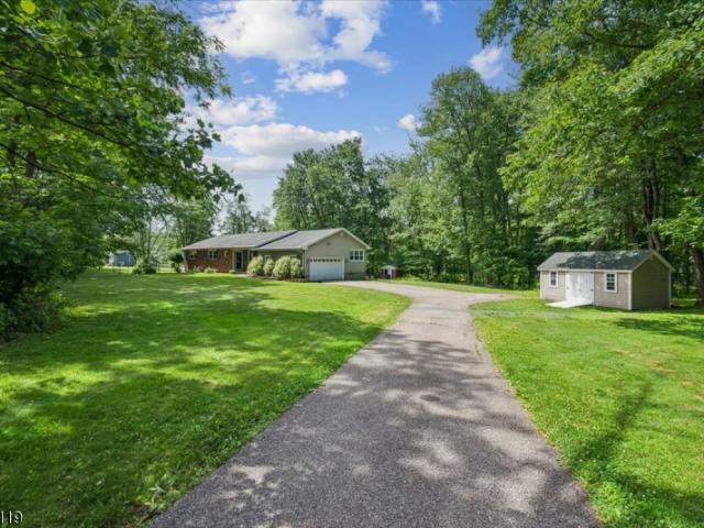 335 Drakestown Rd