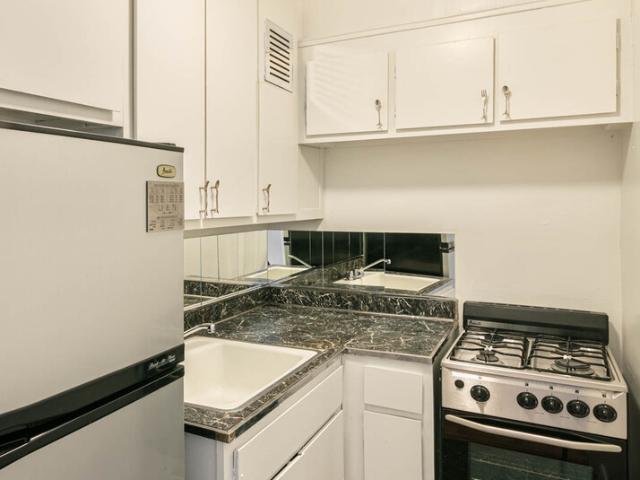 335 E 51ST Street 5C