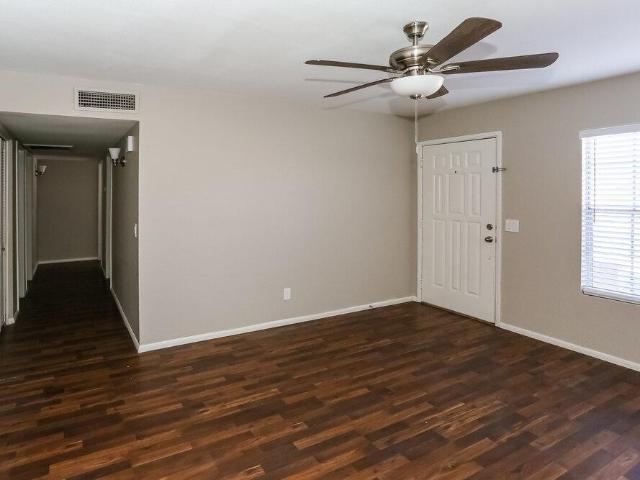 335 E Harwell Road