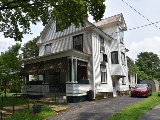 335 Euclid Ave, Saegertown, PA 16433