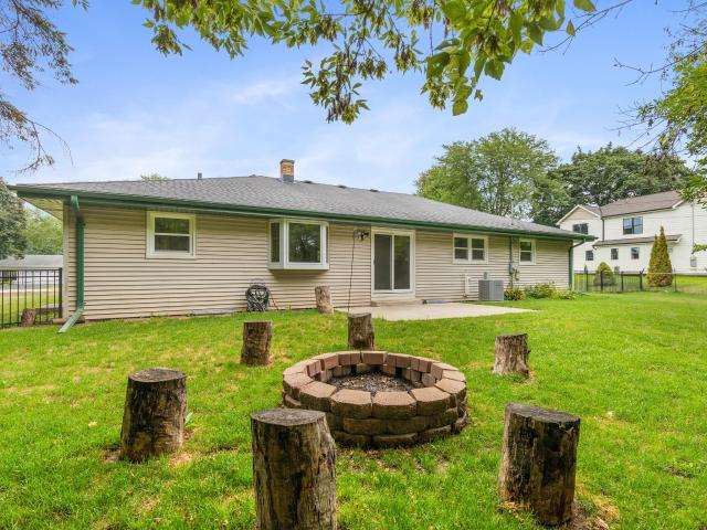 335 Fairway Dr
