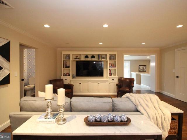 335 Freed Road