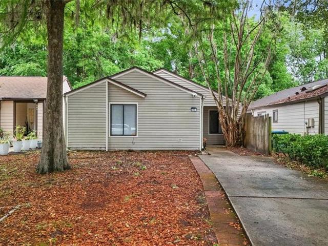 335 Kirkcaldy Dr, Winter Springs, FL 32708